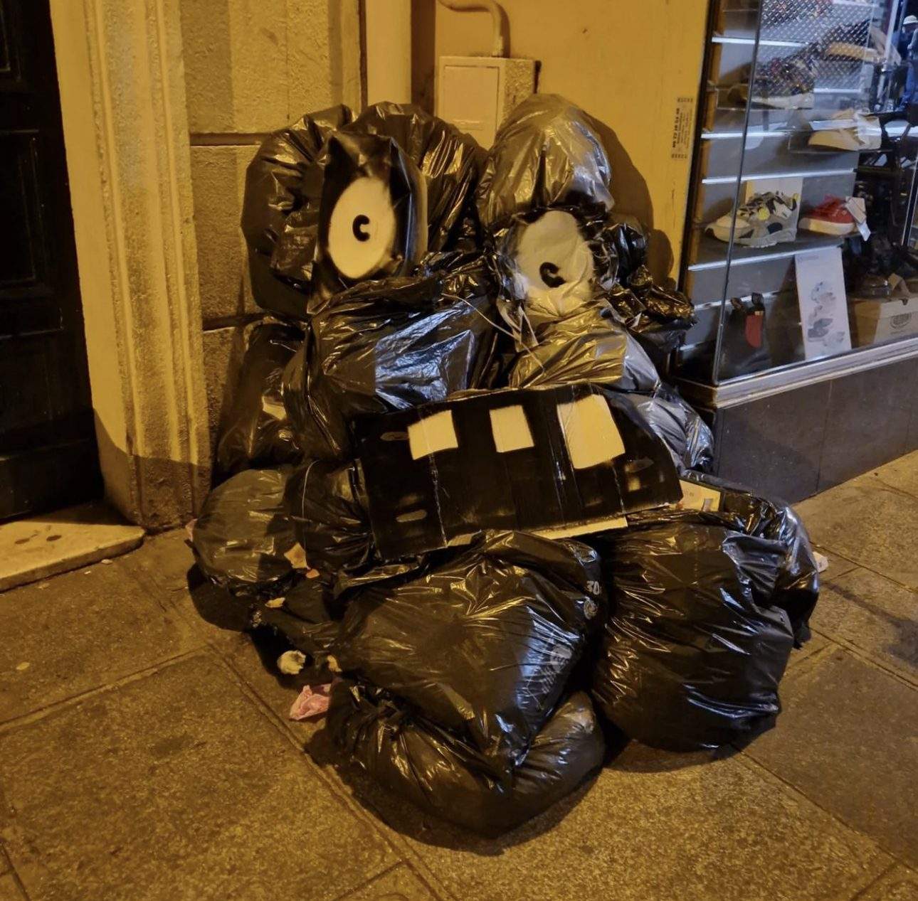 When Street Art gets involved ! - Street Art Tour Paris